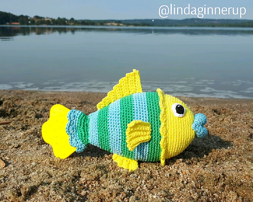 Ravelry: Munching Fish pattern by Linda Ginnerup Møller