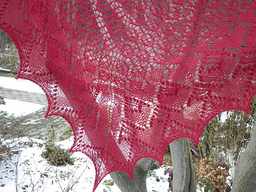 Ravelry: Spring Trellis Shawl pattern by Linda Choo