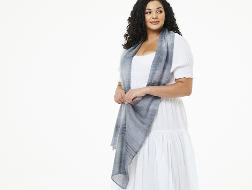 Ravelry: Bea Wrap pattern by Lisa Richardson