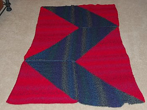 Ravelry: Puzzle Pillow Blanket pattern by Meg Swansen