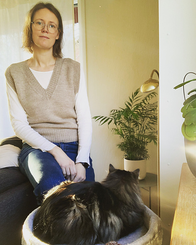 Ravelry: Best Vest pattern by James N Watts
