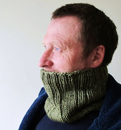 Ravelry: Mr. Cowl pattern by Dani Sunshine