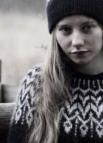 Ravelry: Dreyma pattern by Jennifer Steingass