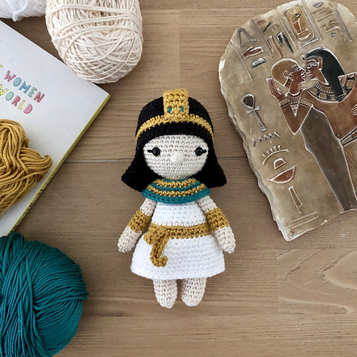 Ravelry: Cleopatra pattern by Carla Mitrani