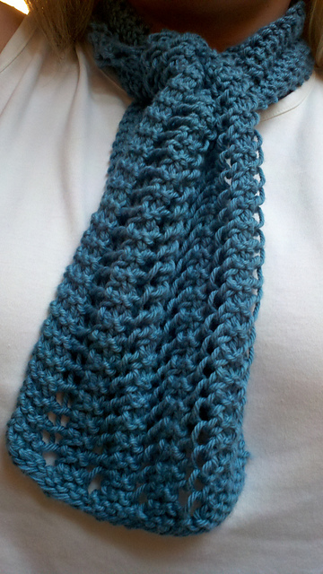 Ravelry: LisaYH's quick one row lace scarf