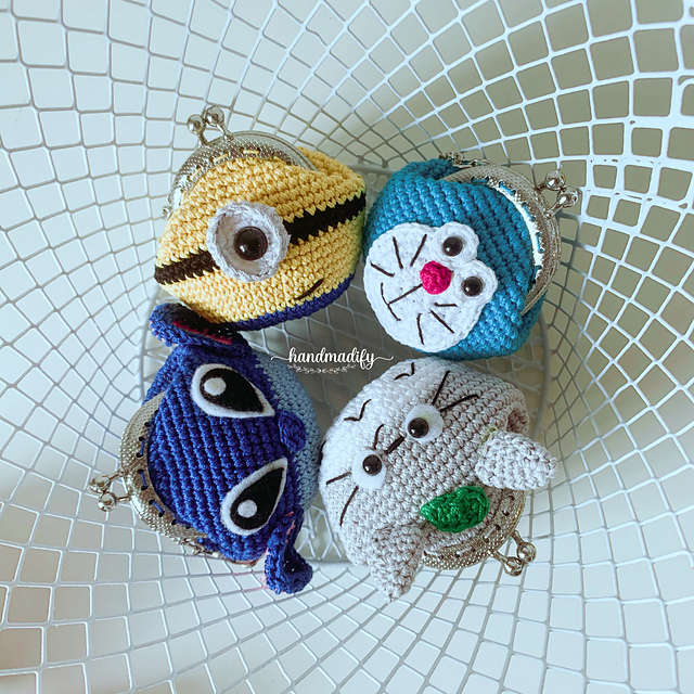 Ravelry: 8 Animal Coin Purse pattern by Trang Minh