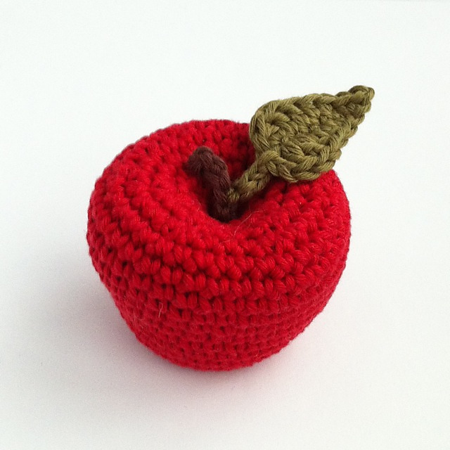 Ravelry: Apple pattern by Little Conkers