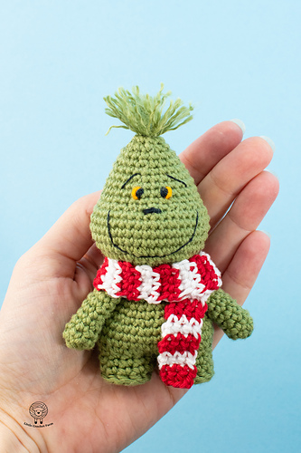 Ravelry: Mini Happy Grinch pattern by Ana Carolina Figueiredo