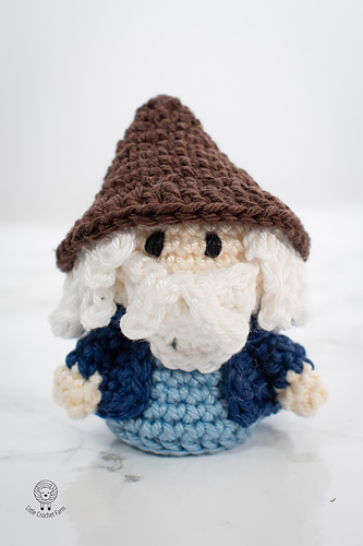 Ravelry: Mad Wizard amigurumi pattern by Ana Carolina Figueiredo