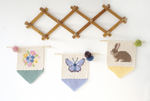 Ravelry: Bunny Rabbit Wall Hanging pattern by Little Doolally