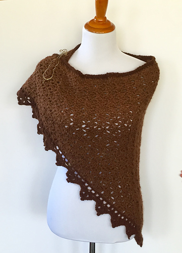 Ravelry: Alpaca Triangle Shawl or Scarf pattern by Angela Plunkett