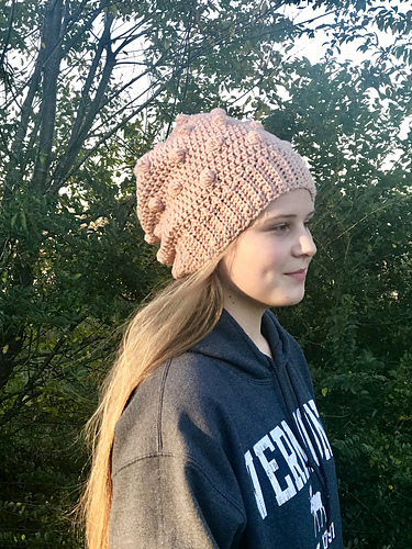 Ravelry: Snowballs Hat pattern by Angela Plunkett