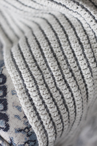 Ravelry: Après Throw Blanket pattern by Little Red Knits