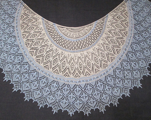 Ravelry: Aria Shawl pattern by Naurid Kashpia Senjuti