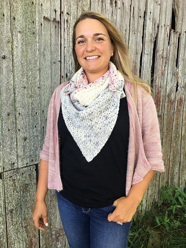 Ravelry: Farm Girl Shawl pattern by Liz Alvino