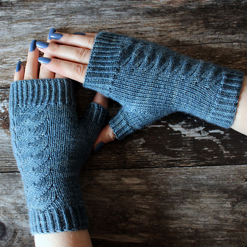 Ravelry: Keechan pattern by Liz Corke