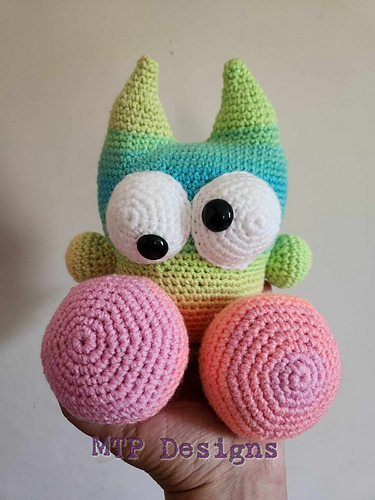 Ravelry: Midge the Monster pattern by Lizzie Livett-Buchanan