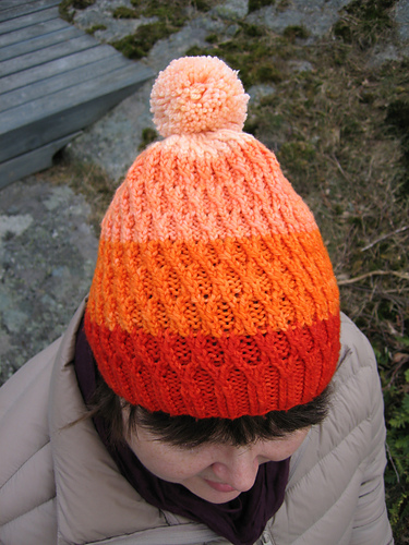 Ravelry: High Fidelity pattern by Ellen T. Andresen/SISO Designs