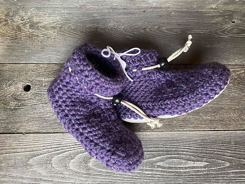 Ravelry: Sheepskin Slippers for Children pattern by Christine Kitchen