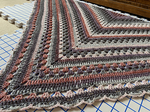Ravelry: Granny Merge Shawl pattern by Fiber Spider