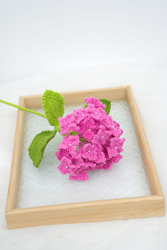 Ravelry: Crochet Hydrangea Flower pattern by Loopara Crochet