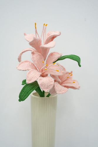 Ravelry: Crochet Alstroemeria Flower pattern by Loopara Crochet