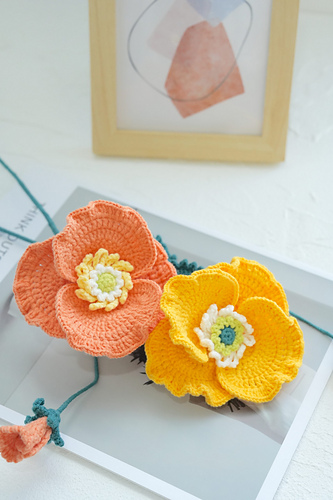 Ravelry: Crochet Poppy Flower pattern by Loopara Crochet