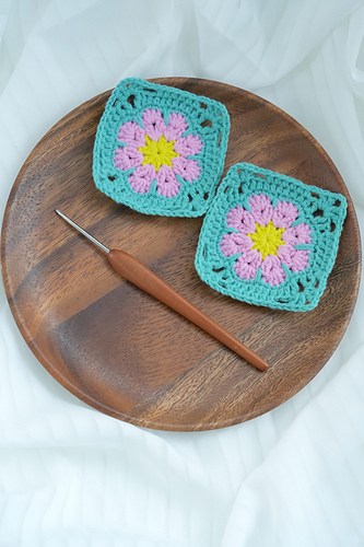 Ravelry: Crochet Boho Granny Square pattern by Loopara Crochet