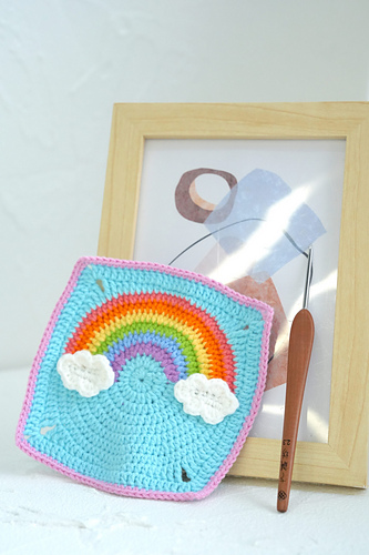Ravelry: Crochet Rainbow Granny Square pattern by Loopara Crochet