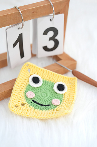 Ravelry: Crochet Frog Granny Square pattern by Loopara Crochet