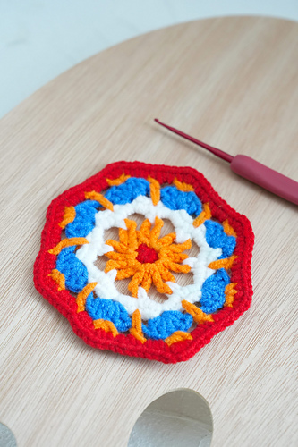 Ravelry: Crochet Octagon Granny Square Style II pattern by Loopara Crochet