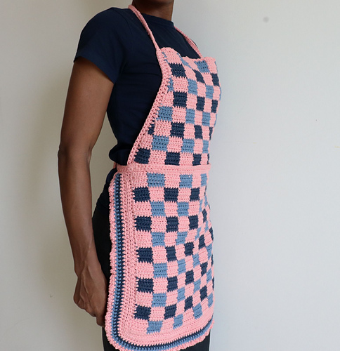 Ravelry: Checkered Two Piece Apron pattern by Rose Obom