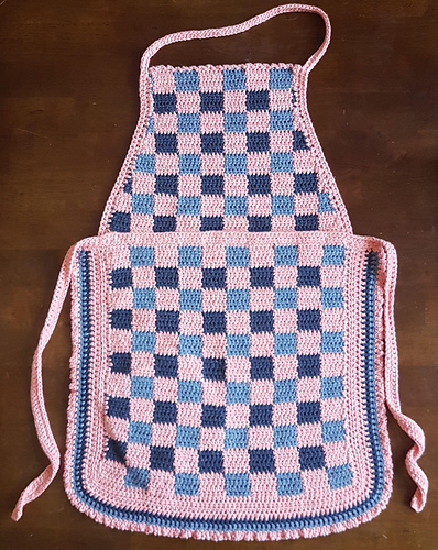 Ravelry: Checkered Two Piece Apron pattern by Rose Obom