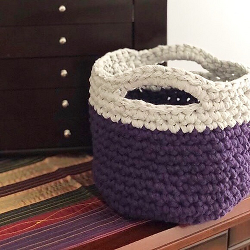 Ravelry: Bondi Basket pattern by Loopy Handmade