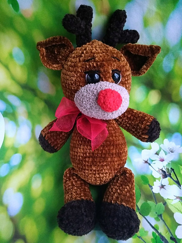 Ravelry: Reindeer Rudolf pattern by Loren Ver