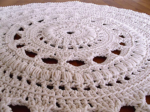 Ravelry: Doily crochet rug pattern by Agata Makoudie