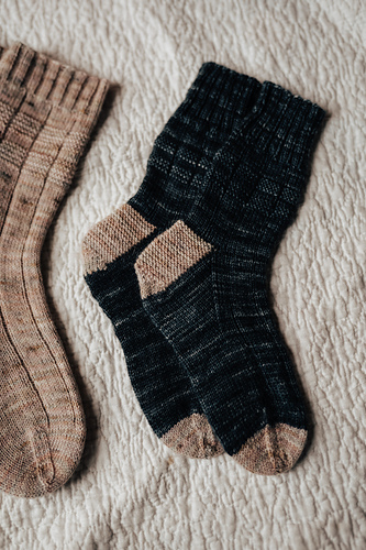 Ravelry: Kindling Socks pattern by Lindsey Fowler