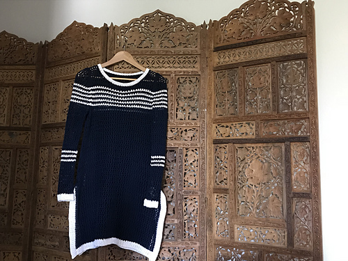 Ravelry: #16/#18 Mesh Stitch Pullover pattern by Norah Gaughan