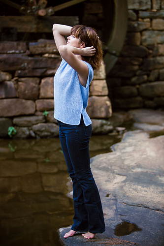 Ravelry: Renata pattern by Felecia O’Connell