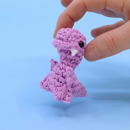 Ravelry: Raptor Dinosaur pattern by LouiesLoops