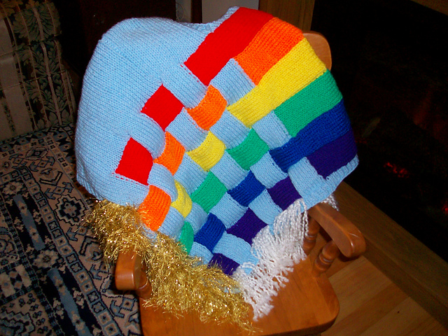 Ravelry: Rainbow Over My Shoulder pattern by Louise Marina