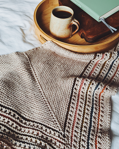 Ravelry: Reading Corner Shawl pattern by Louise Tilbrook