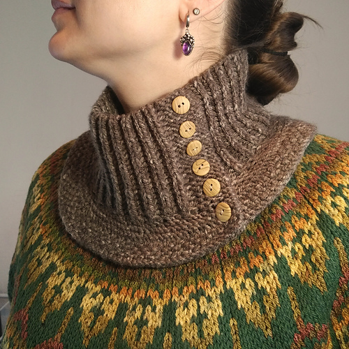 Ravelry: Warmth of the Earth pattern by Knitting With Judit Horvath