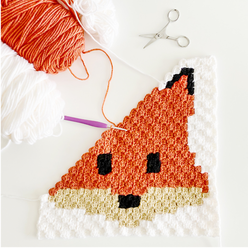 Ravelry: Fox Pillow pattern by Melissa Hassler