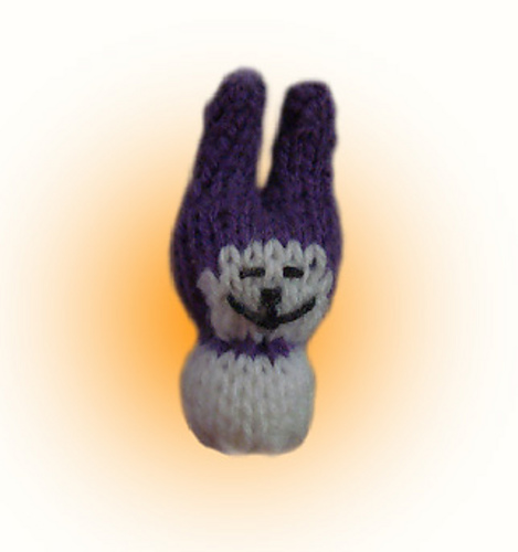 Ravelry: Fuglies pattern by Luciana Jorge