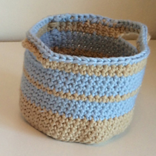Ravelry: Stacking Crochet Baskets pattern by Lucy Kate