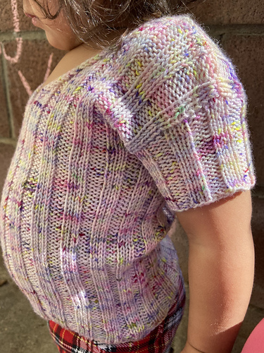 Ravelry: Little Ripple Crop Top pattern by Jessie Maed Designs