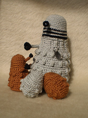 Ravelry: Of eggs and Daleks pattern by Kati Galusz