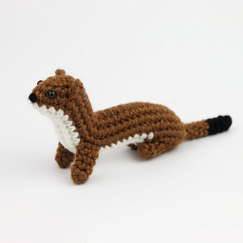Ravelry: Pocket weasel pattern by Kati Galusz