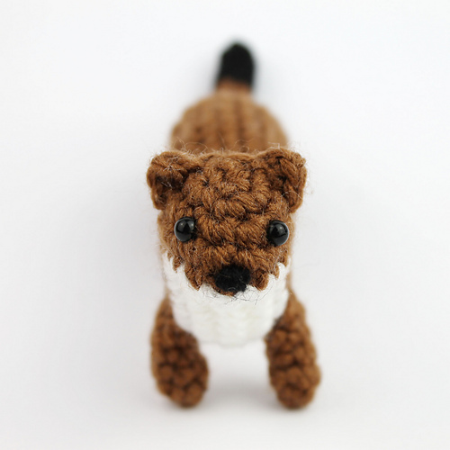 Ravelry: Pocket weasel pattern by Kati Galusz